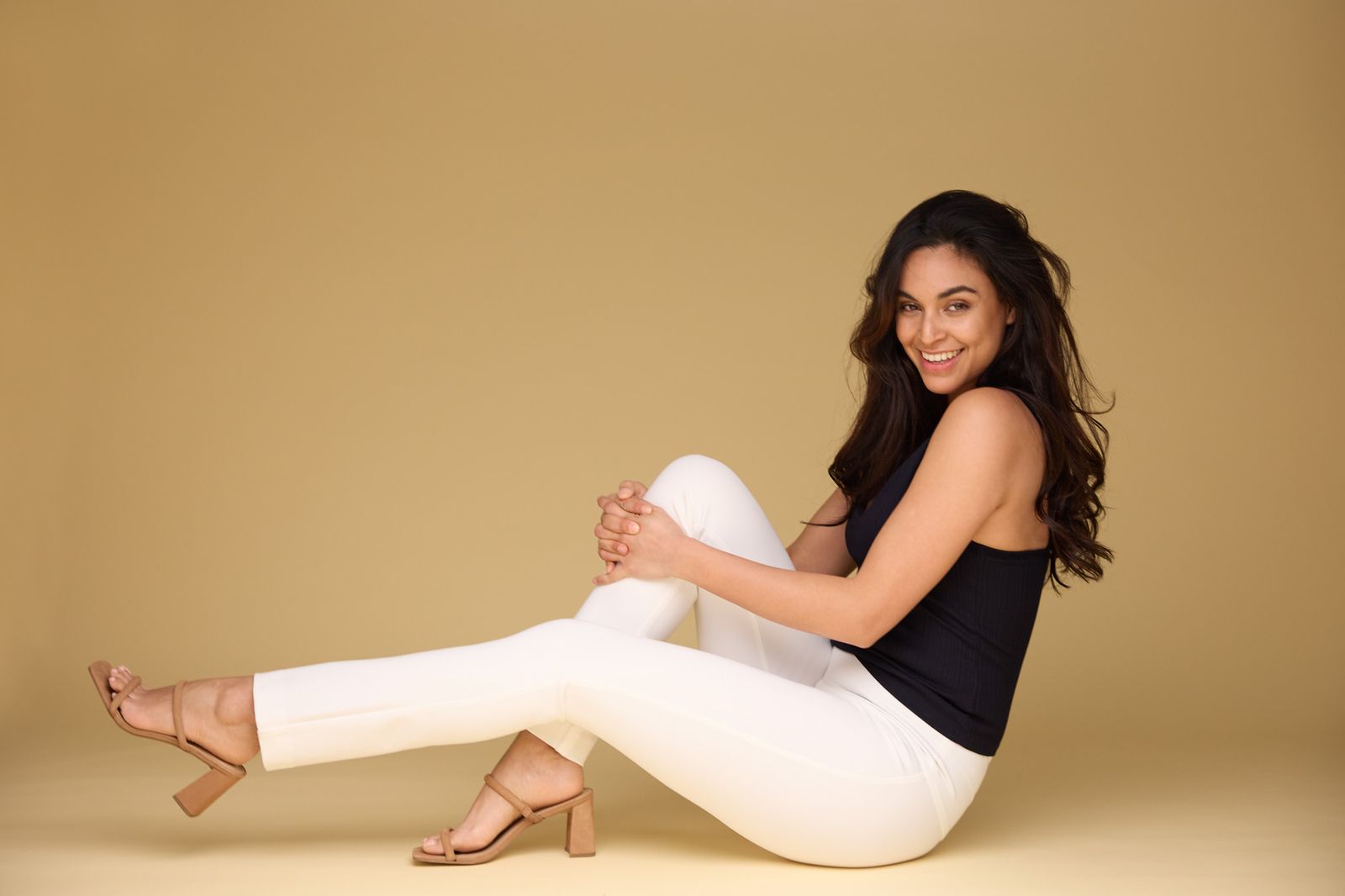 White Hot Styles – Page 3 – Rekucci